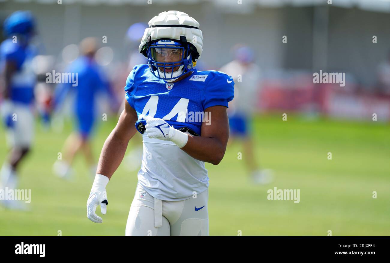 Los Angeles Rams linebacker Daniel Hardy warms up before facing the ...