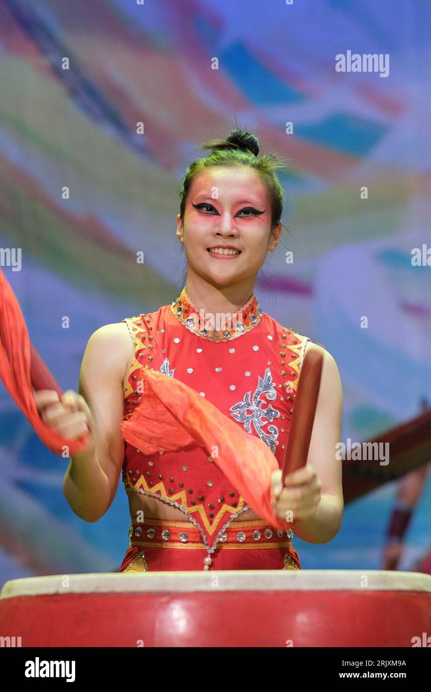 Actuar teatro hi-res stock photography and images - Alamy