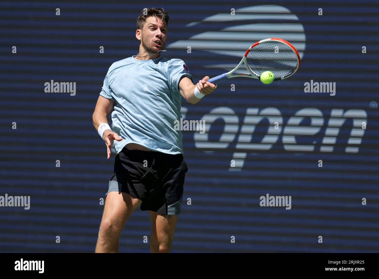 Cameron Norrie in action during practice at the 2023 US Open, Wednesday ...