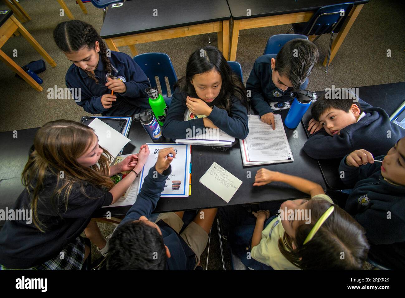 Catholic school uniform classroom hi-res stock photography and images - Alamy