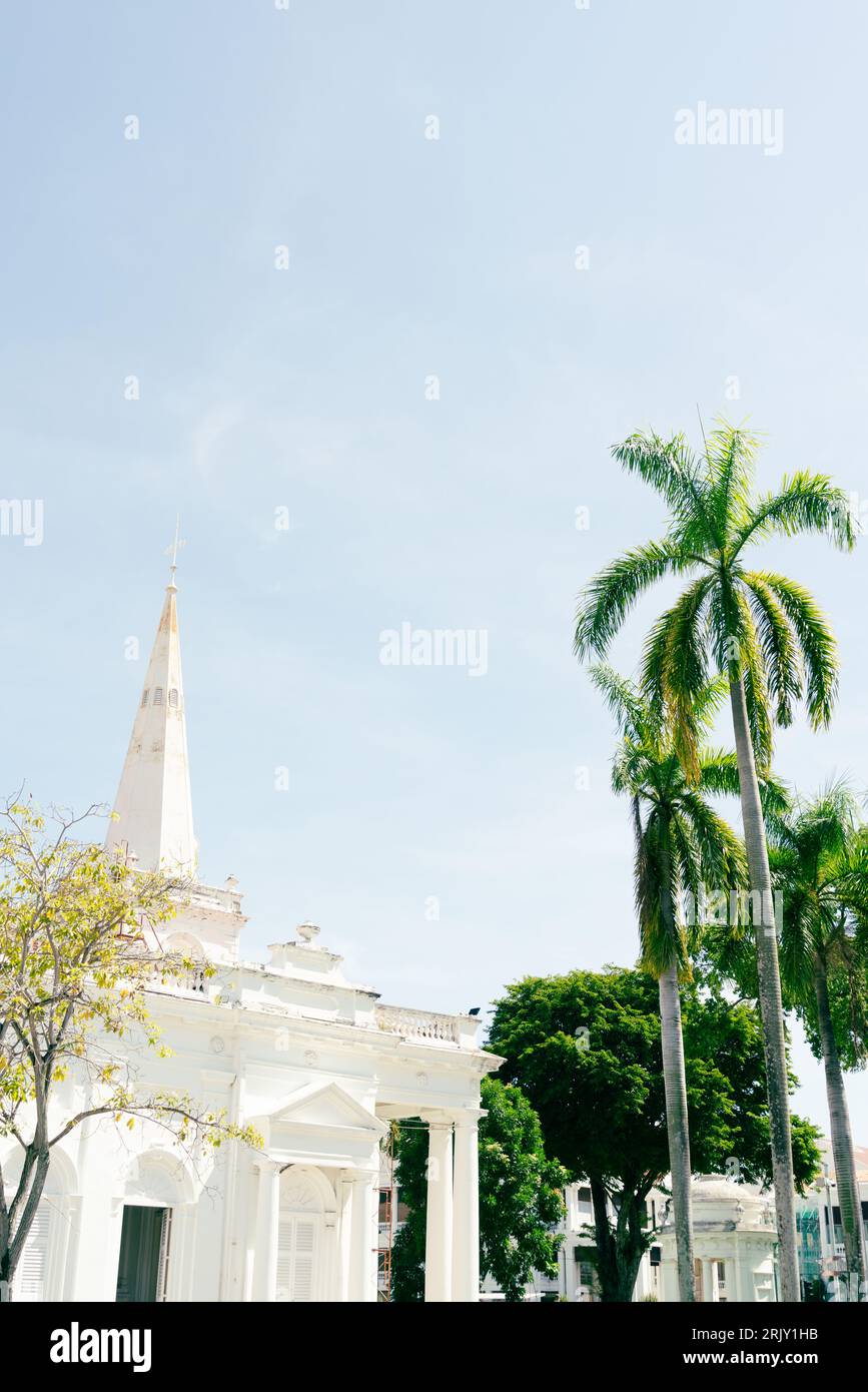 Georgetown St. George's Anglican Church and palm tree in Penang ...