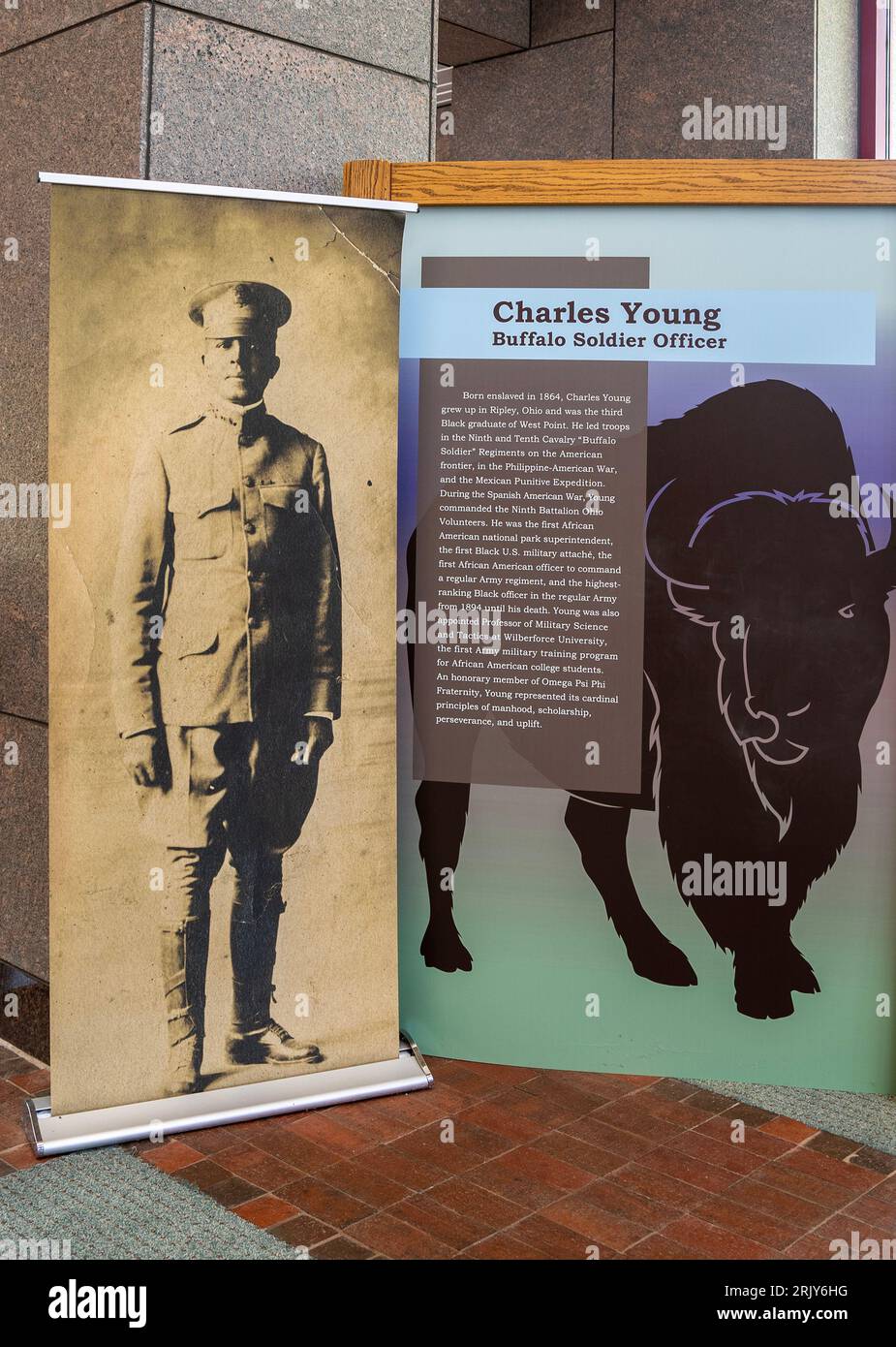 Soldier and officer hi-res stock photography and images - Alamy