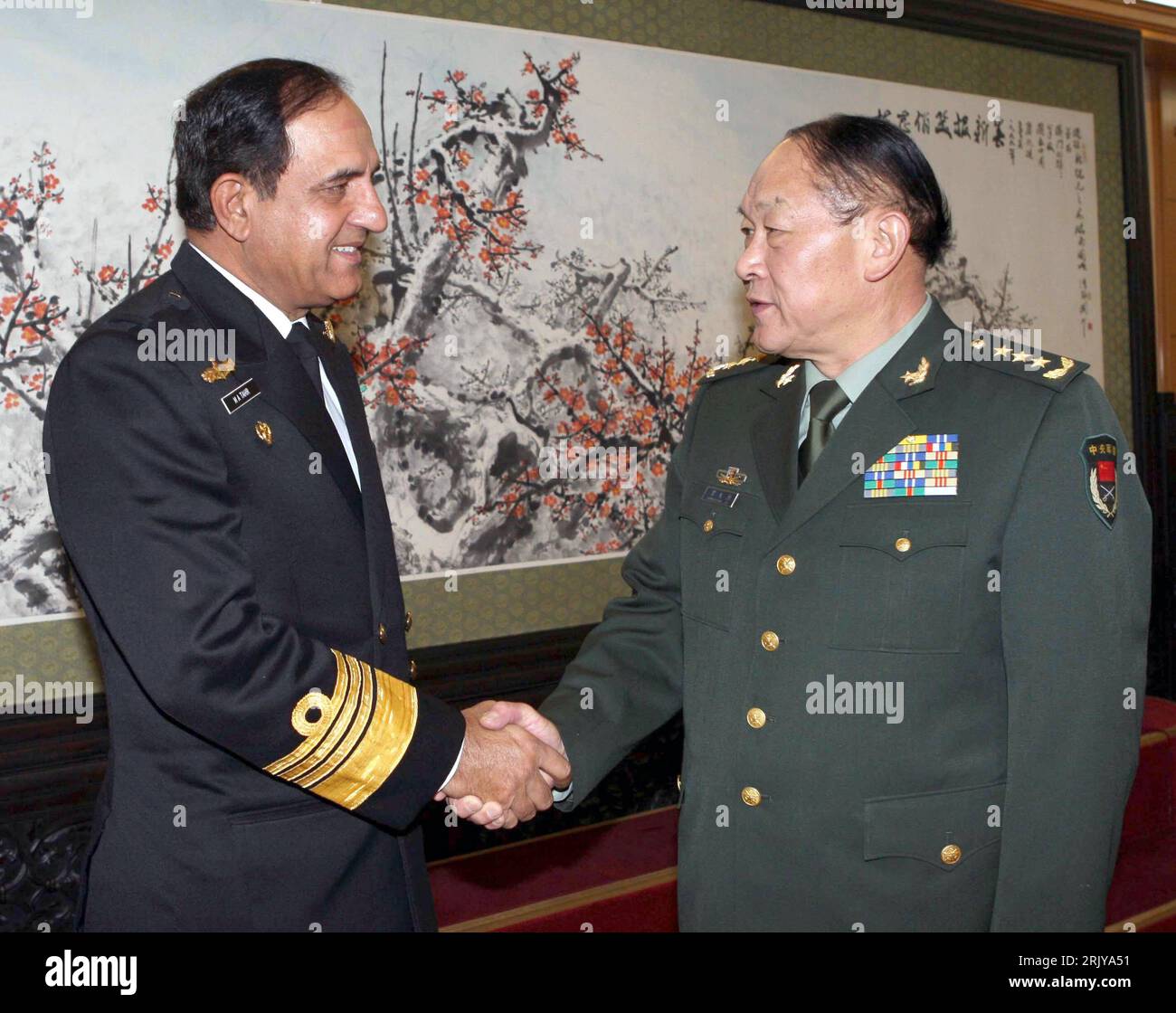 Chief pakistan naval staff admiral hi-res stock photography and images ...