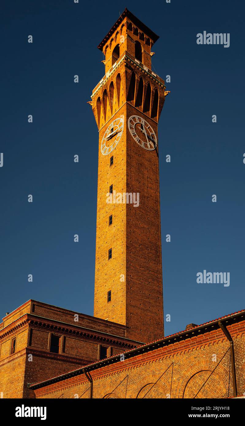 Waterbury clock hi-res stock photography and images - Alamy