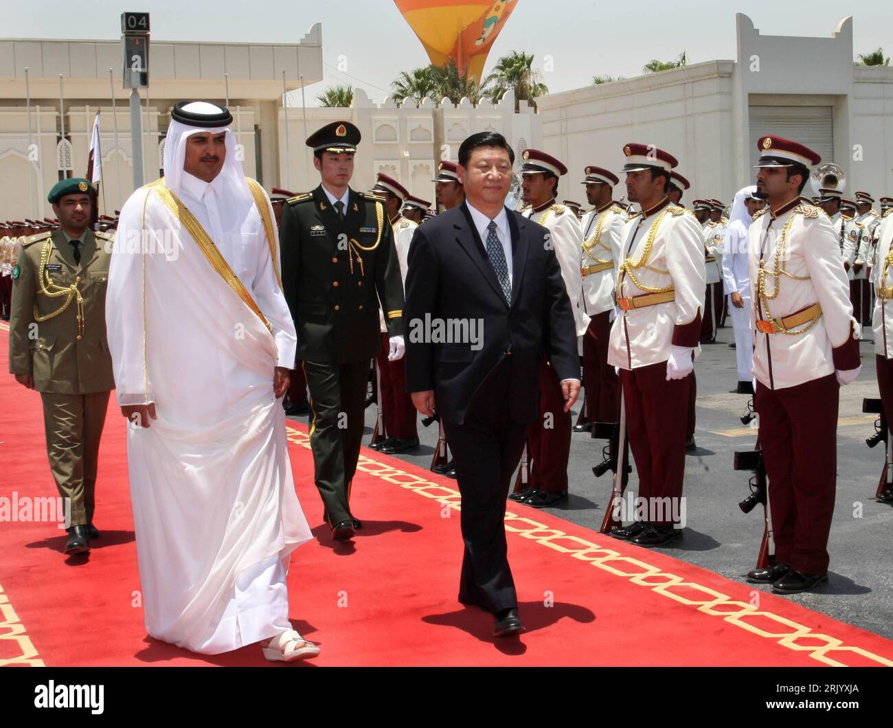 Tamim bin hamad bin khalifa al thani hi-res stock photography and ...
