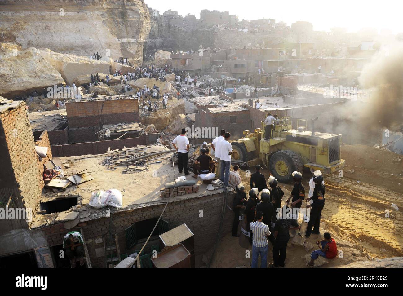 Sturz erdrutsch erdrutsch hi-res stock photography and images - Alamy