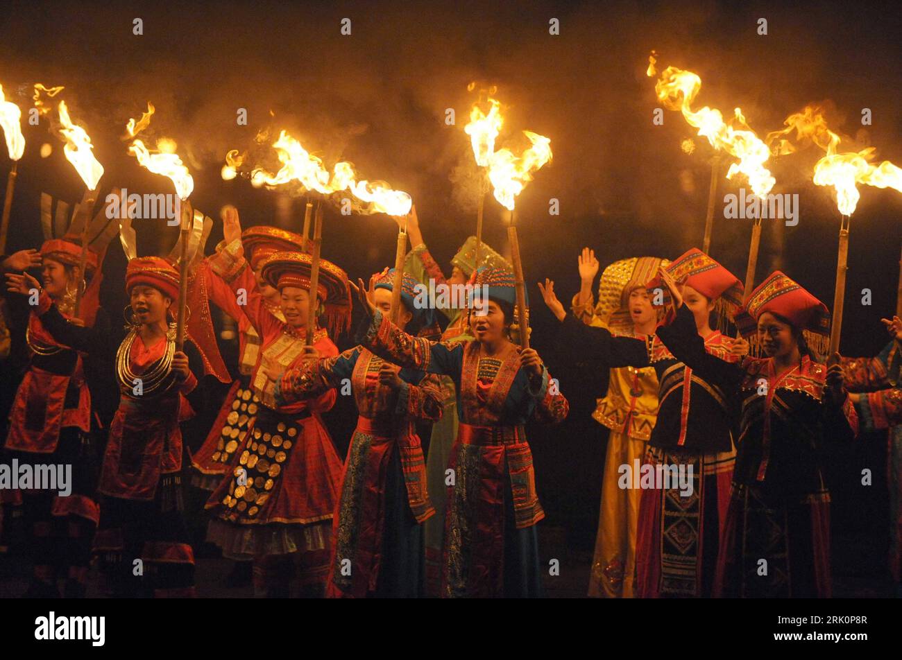 Yang sanjie hi-res stock photography and images - Alamy