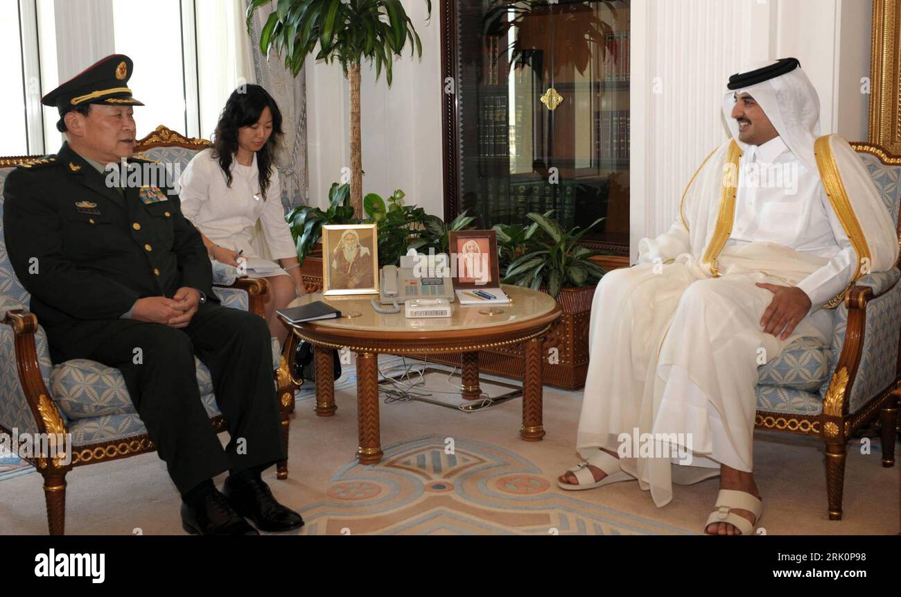 Scheich tamim bin hamad bin khalifa al thani hi-res stock photography ...