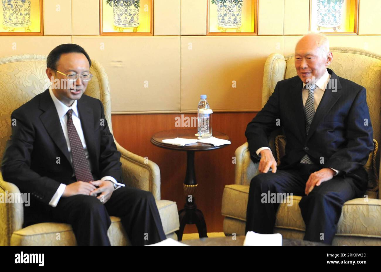 Lee kuan yew singapur hi-res stock photography and images - Alamy