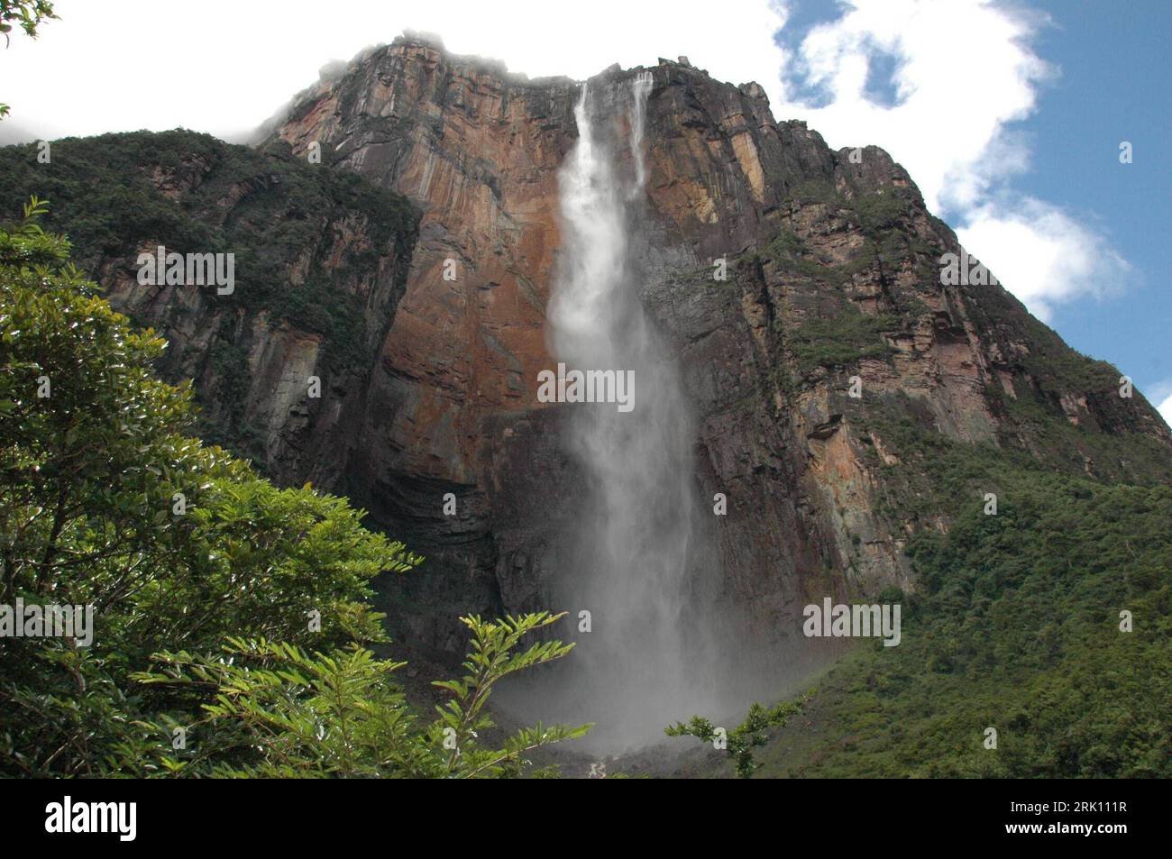 Salto angel falls hi-res stock photography and images - Alamy