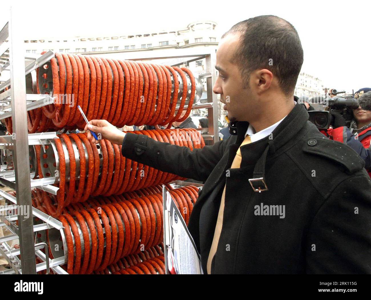 Lange wurst hi-res stock photography and images - Alamy