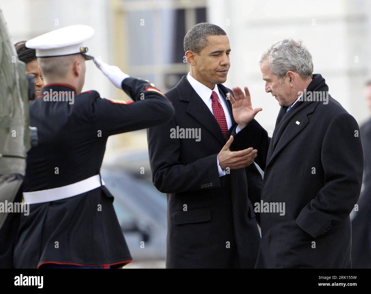 George washington swearing in hi-res stock photography and images - Alamy