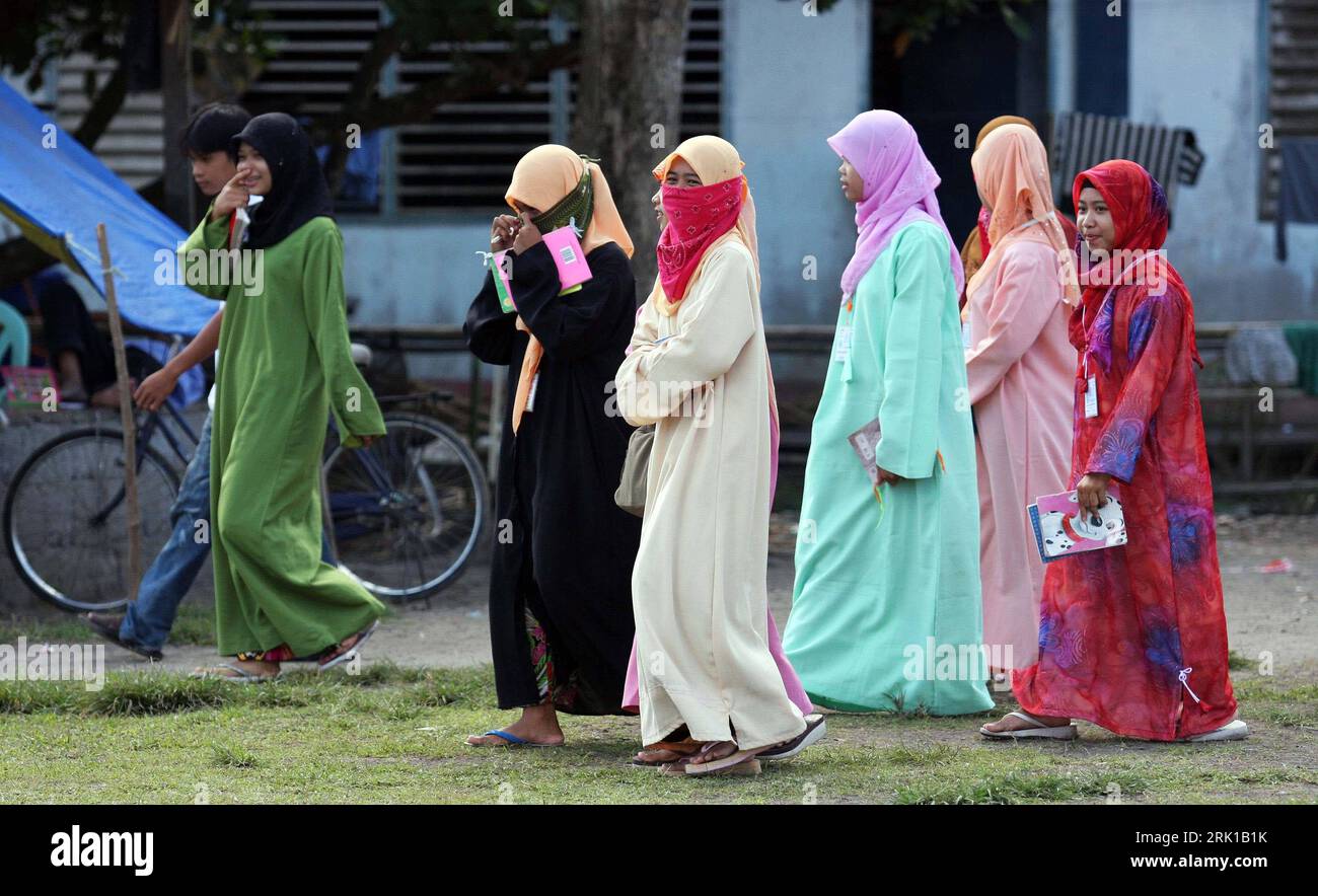 Moro people philippines hi-res stock photography and images - Alamy