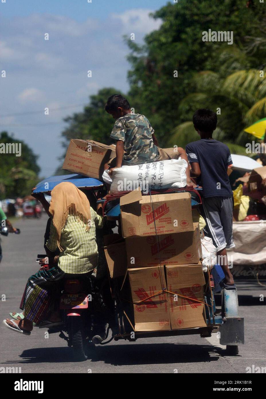 Moro people philippines hi-res stock photography and images - Alamy