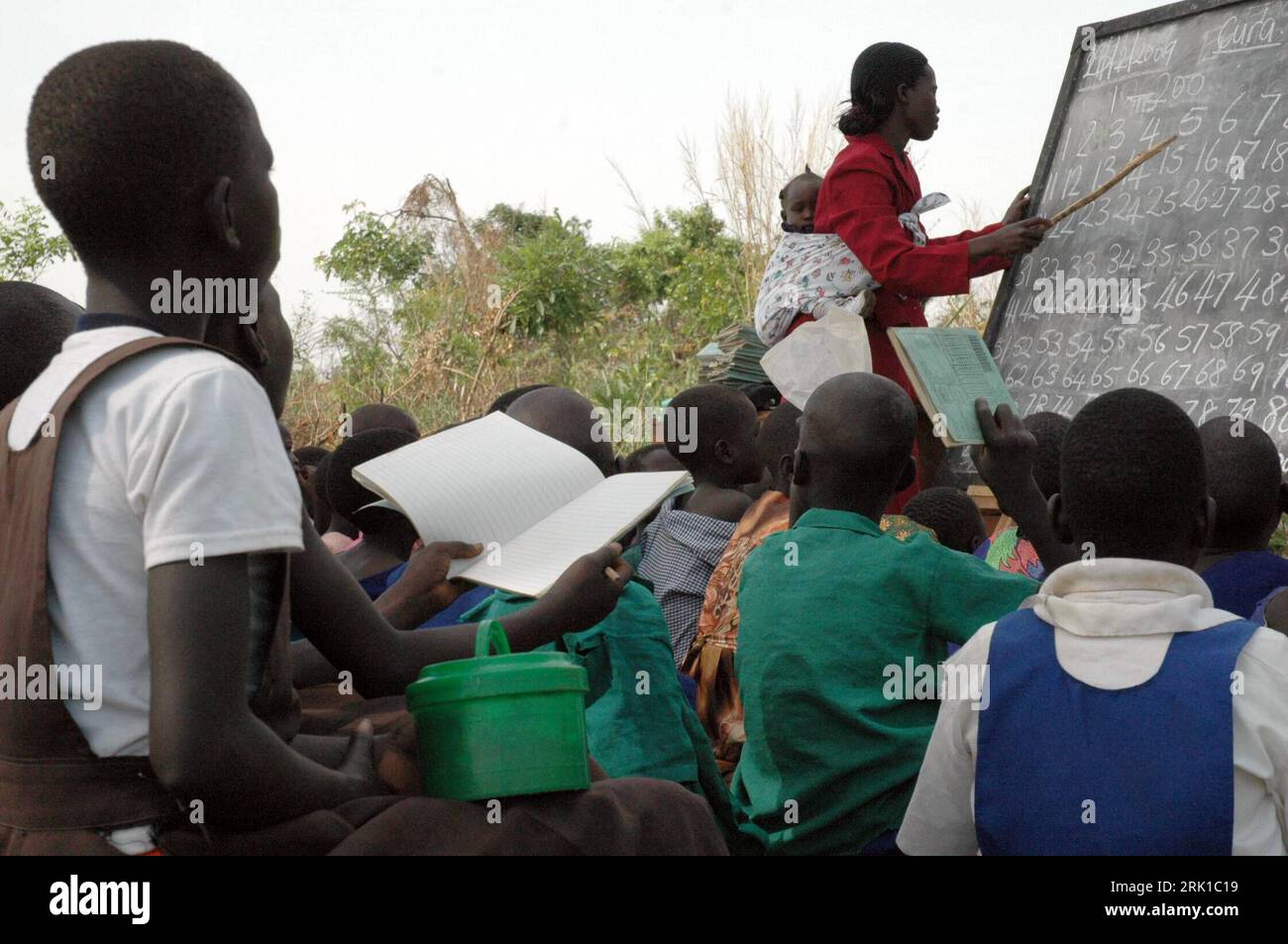 Grundschule mathematikunterricht hi-res stock photography and images ...