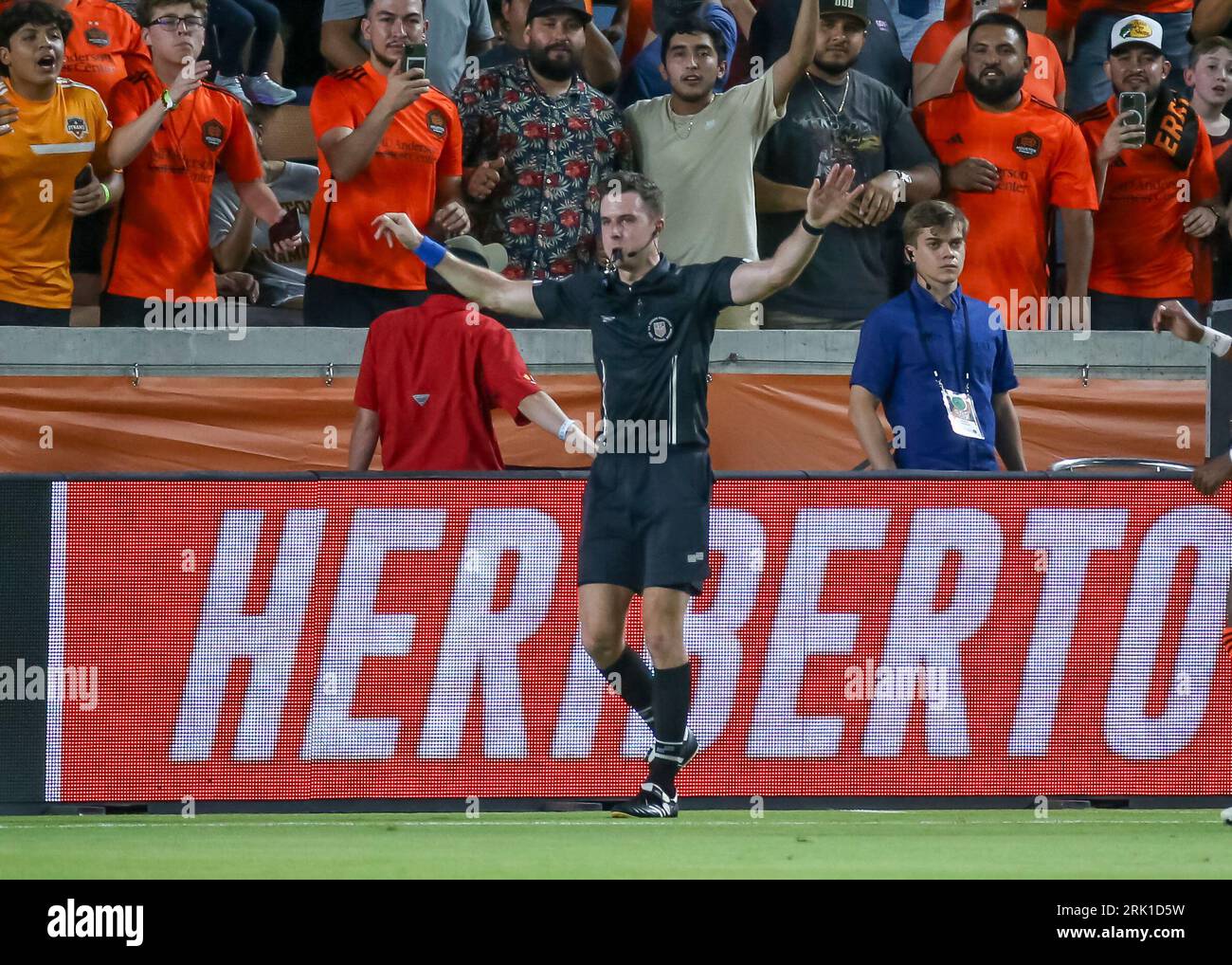 HOUSTON, TX - AUGUST 23: Referee recalls the goal scored by Houston ...