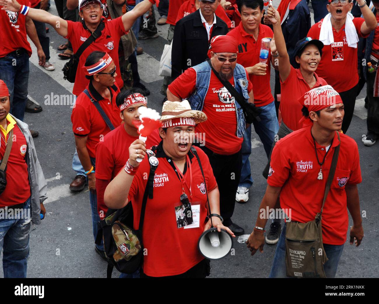 Protestieren gegen die regierung hi-res stock photography and images ...