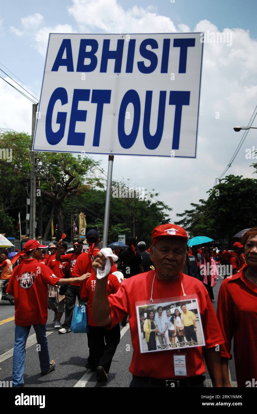 Protestieren gegen die regierung hi-res stock photography and images ...