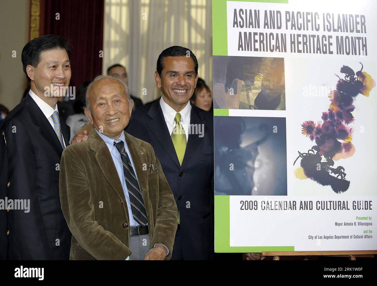 Asian pacific american islander heritage month hi-res stock photography ...