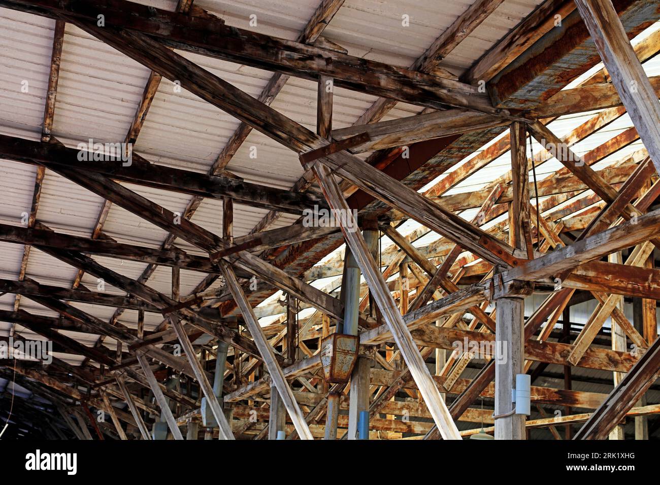 Incomplete structures hi-res stock photography and images - Alamy