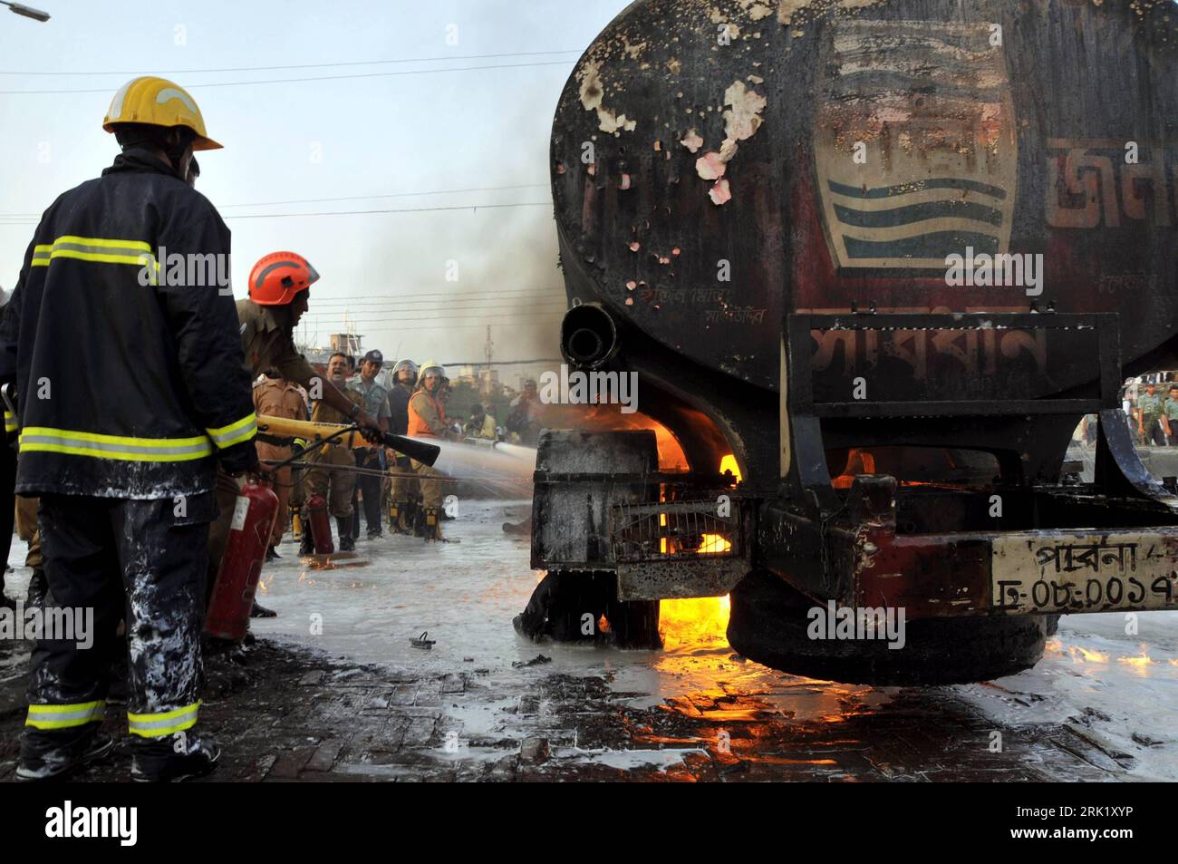 Burning tank hi-res stock photography and images - Alamy
