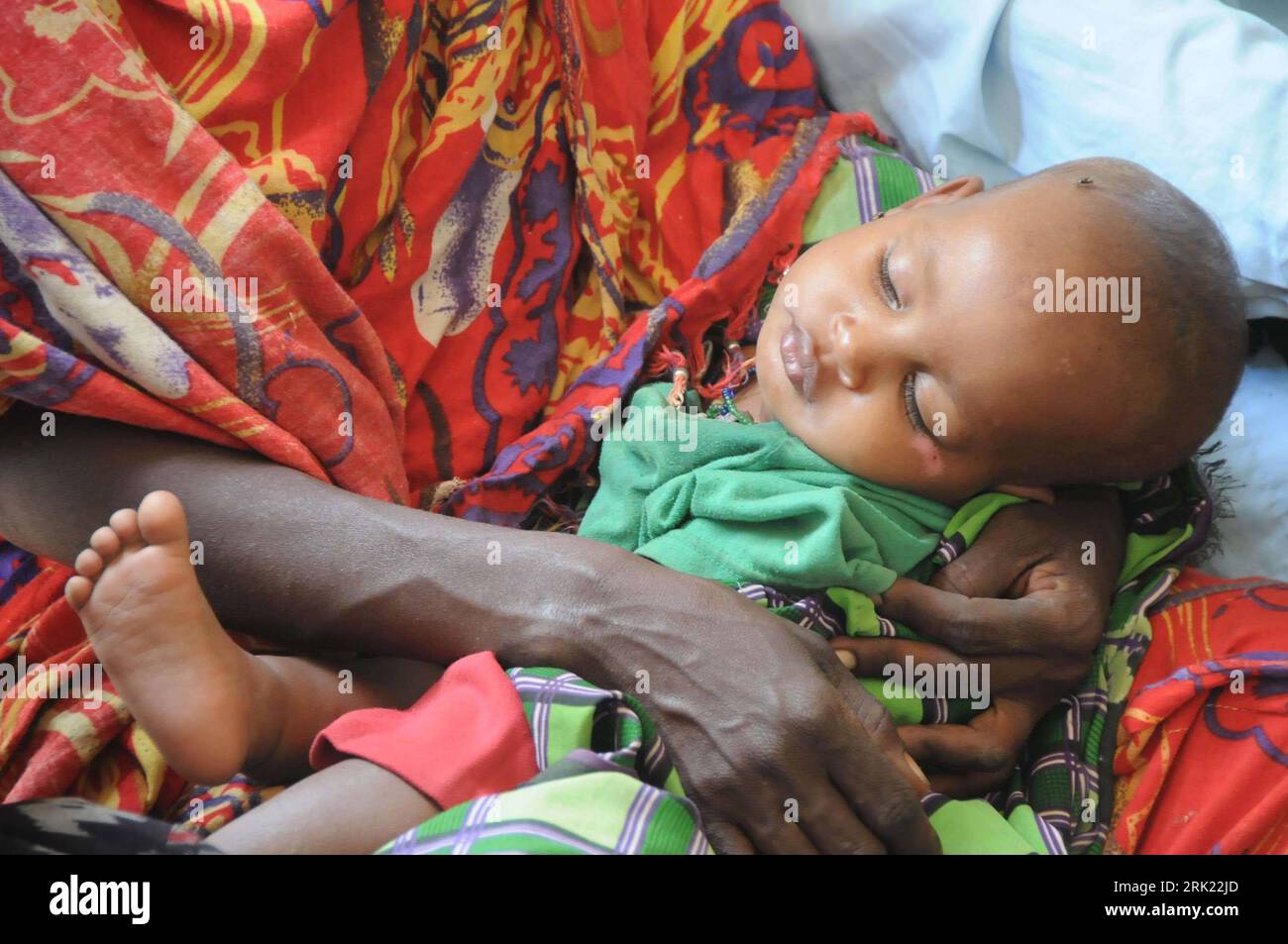 Somali mother and child hi-res stock photography and images - Alamy
