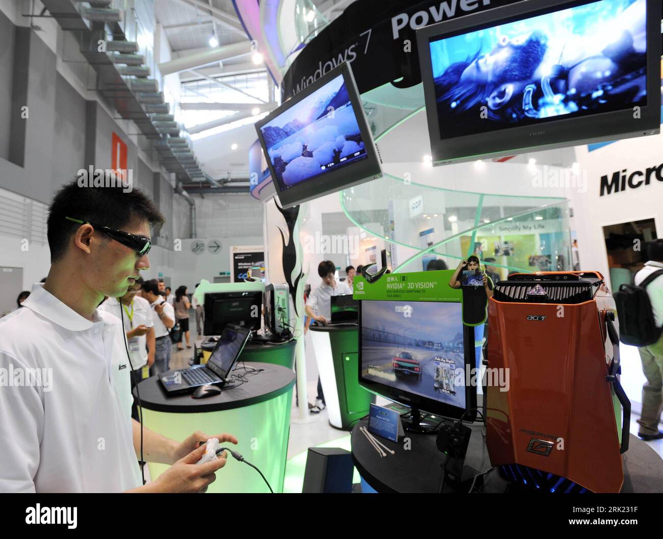 Microsoft taipei hi-res stock photography and images - Alamy