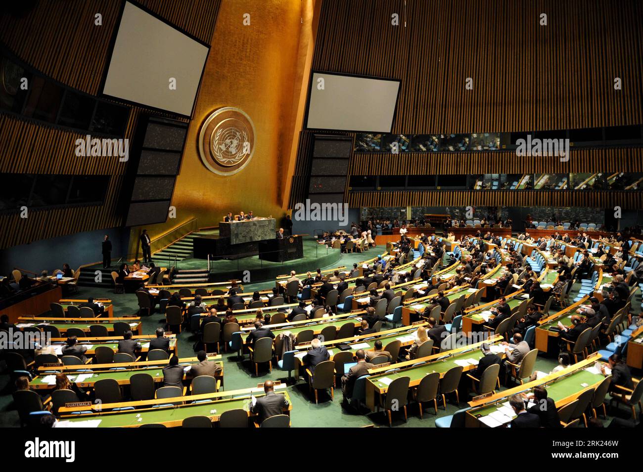 United nations building interior new york hi-res stock photography and ...