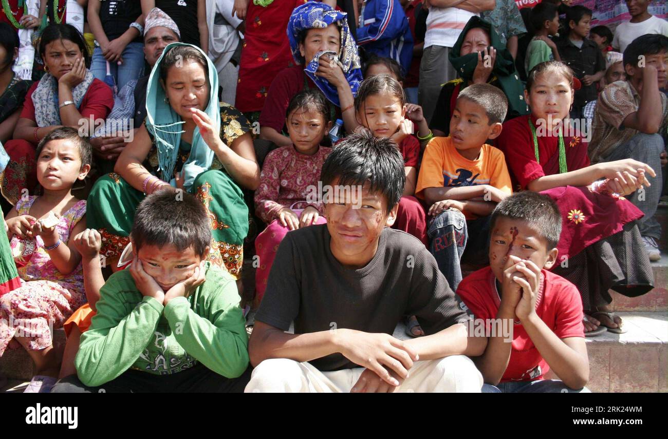 Magar people in nepal hi-res stock photography and images - Alamy