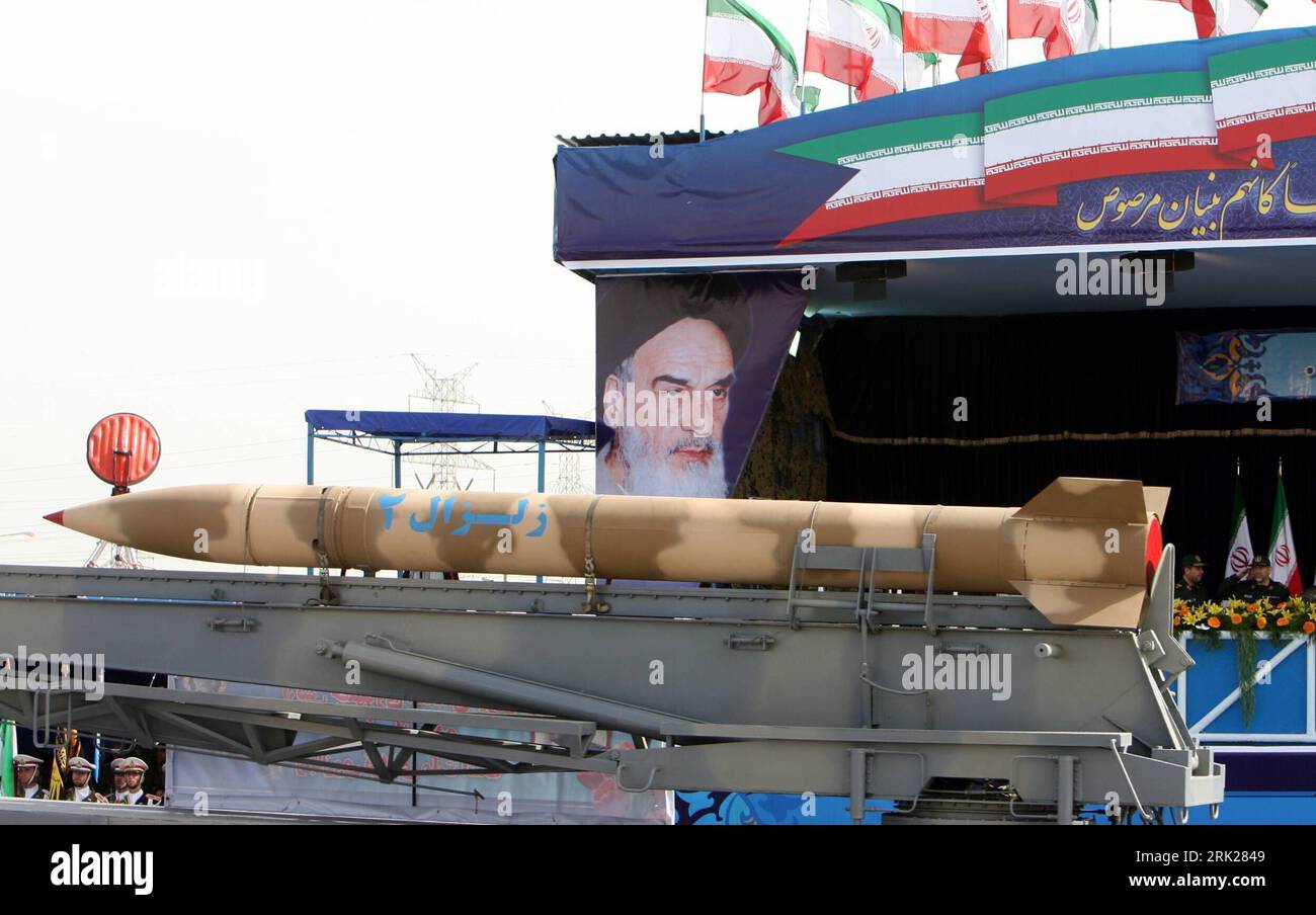 Zelzal missile hi-res stock photography and images - Alamy