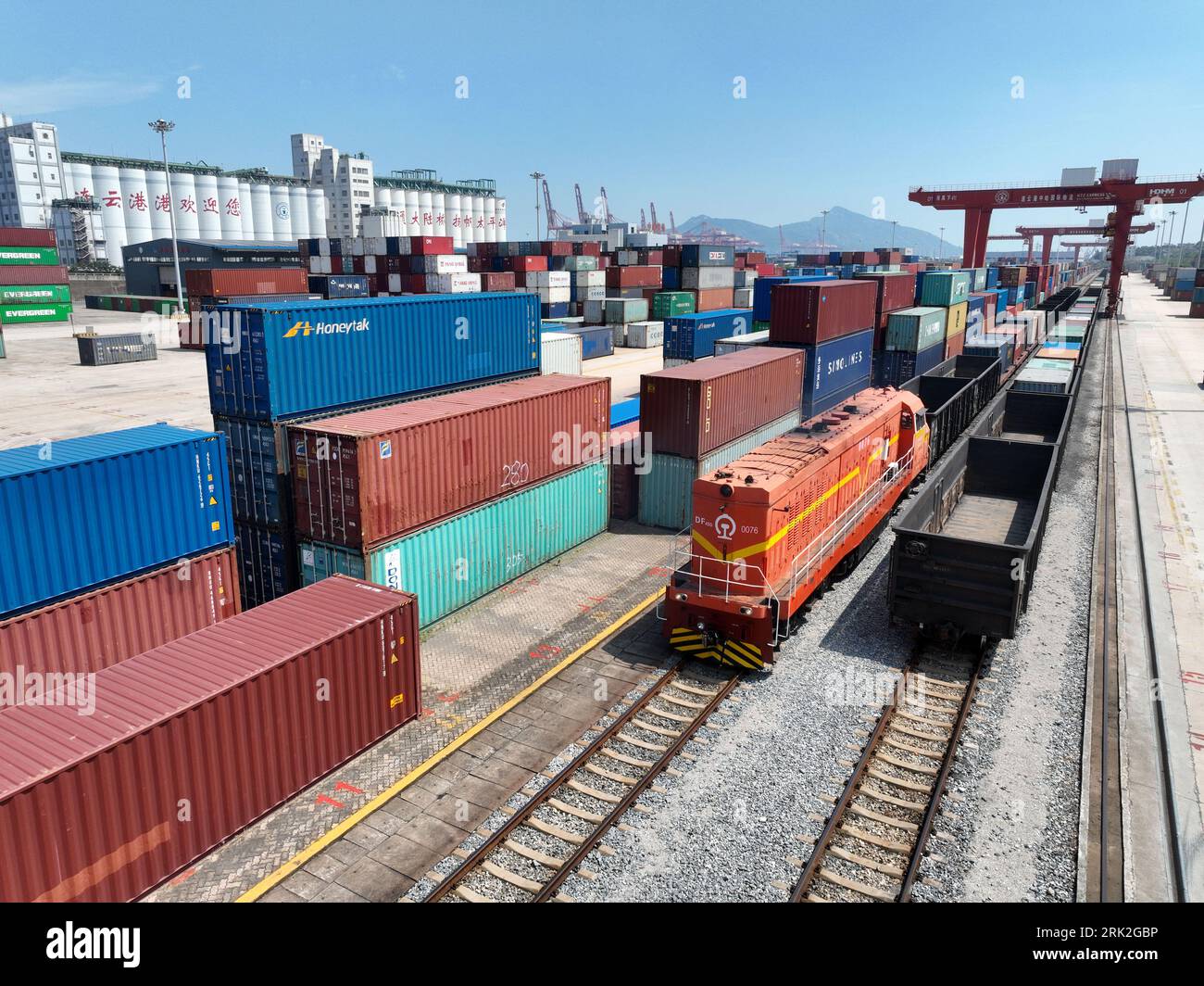 LIANYUNGANG, CHINA - AUGUST 24, 2023 - A China-Europe freight train ...