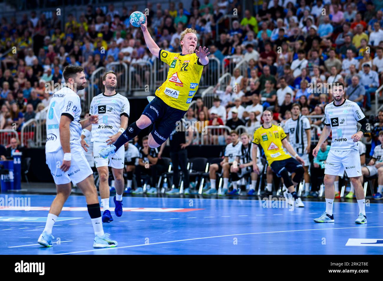 Duesseldorf, Germany. 23rd Aug, 2023. Handball: DHB Supercup, THW Kiel ...