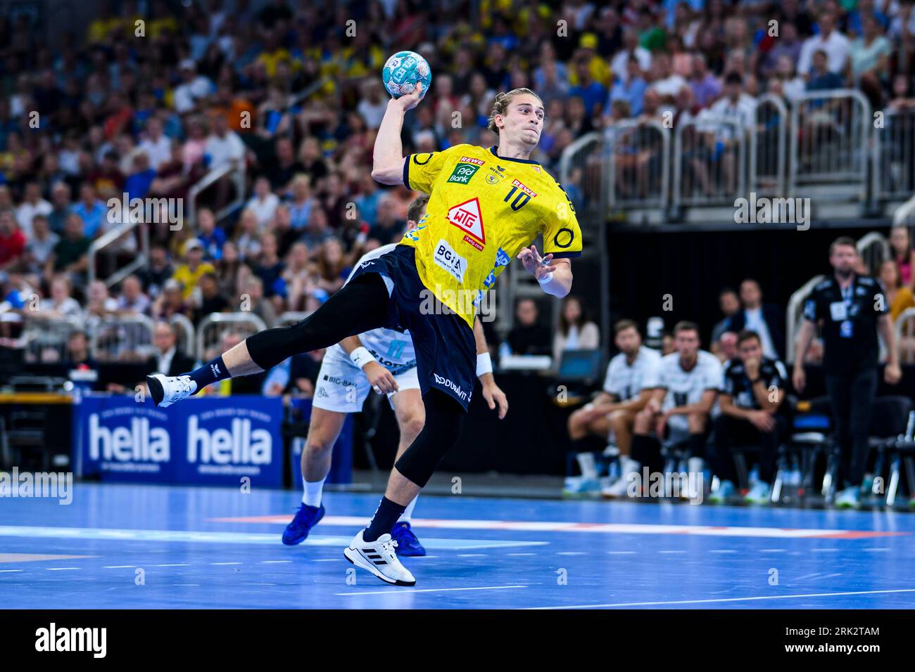 Duesseldorf, Germany. 23rd Aug, 2023. Handball: DHB Supercup, THW Kiel ...