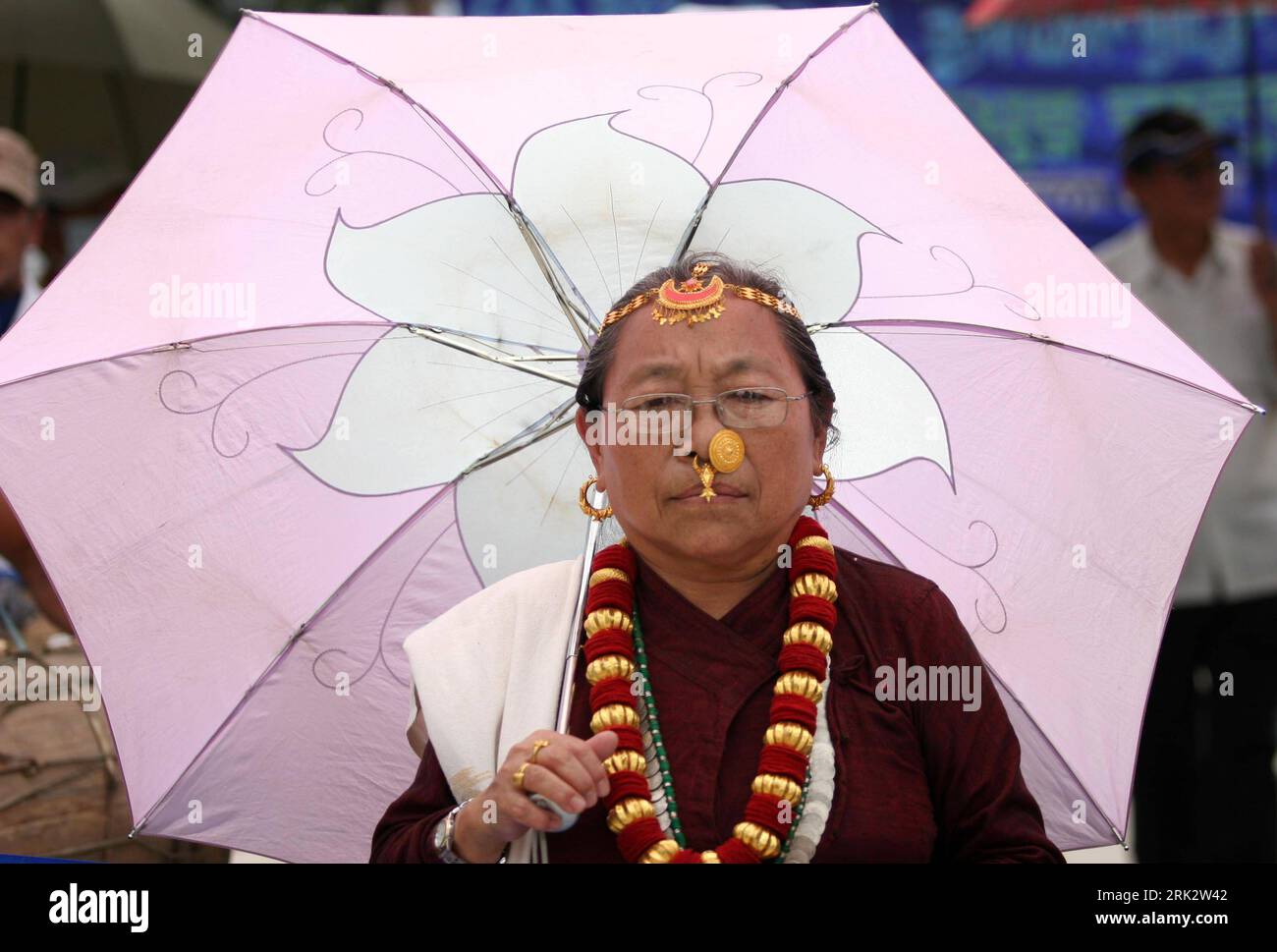 Limbu traditional dress hi-res stock photography and images - Alamy