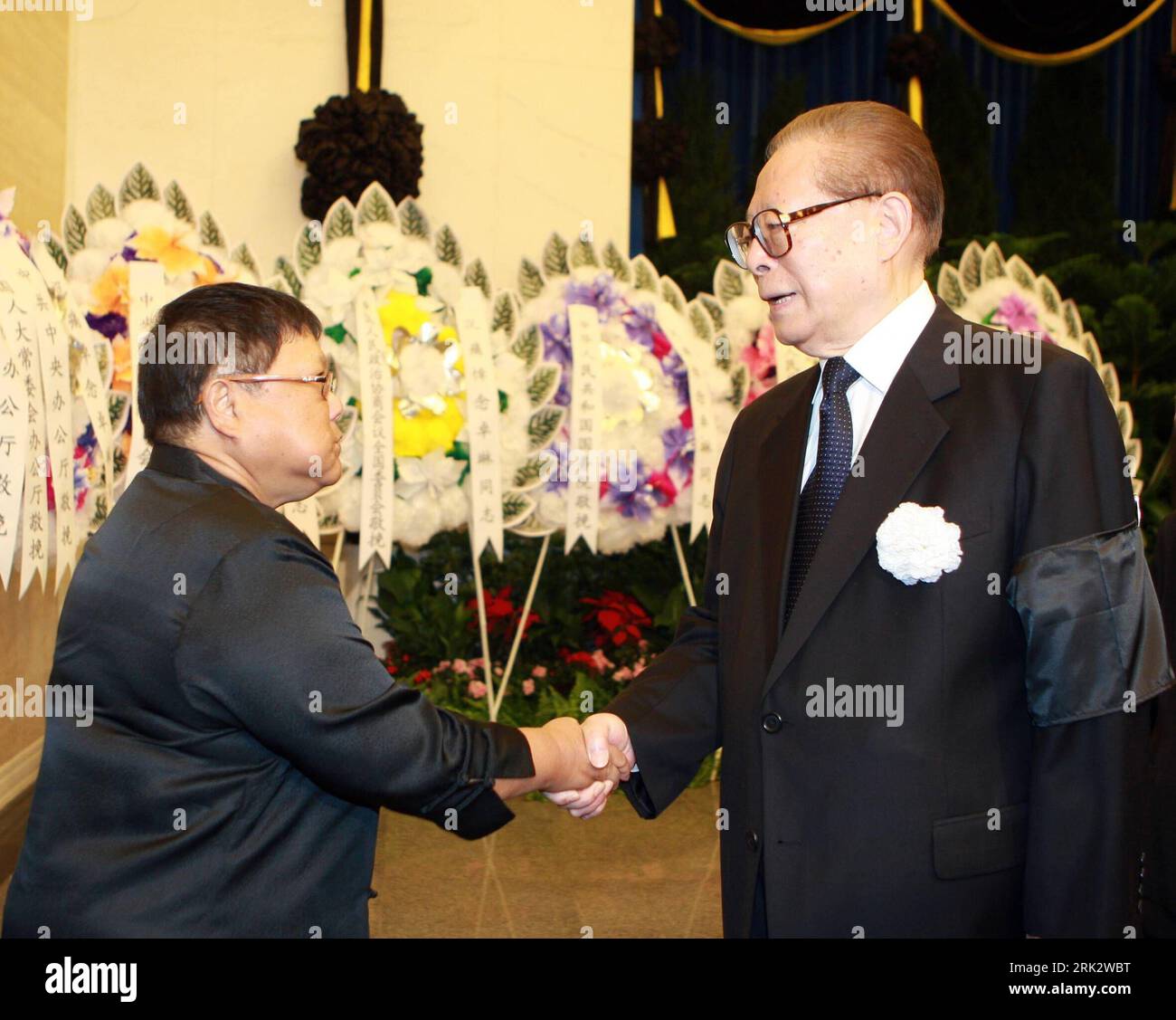 Jiang zemin deng xiaoping hi-res stock photography and images - Alamy