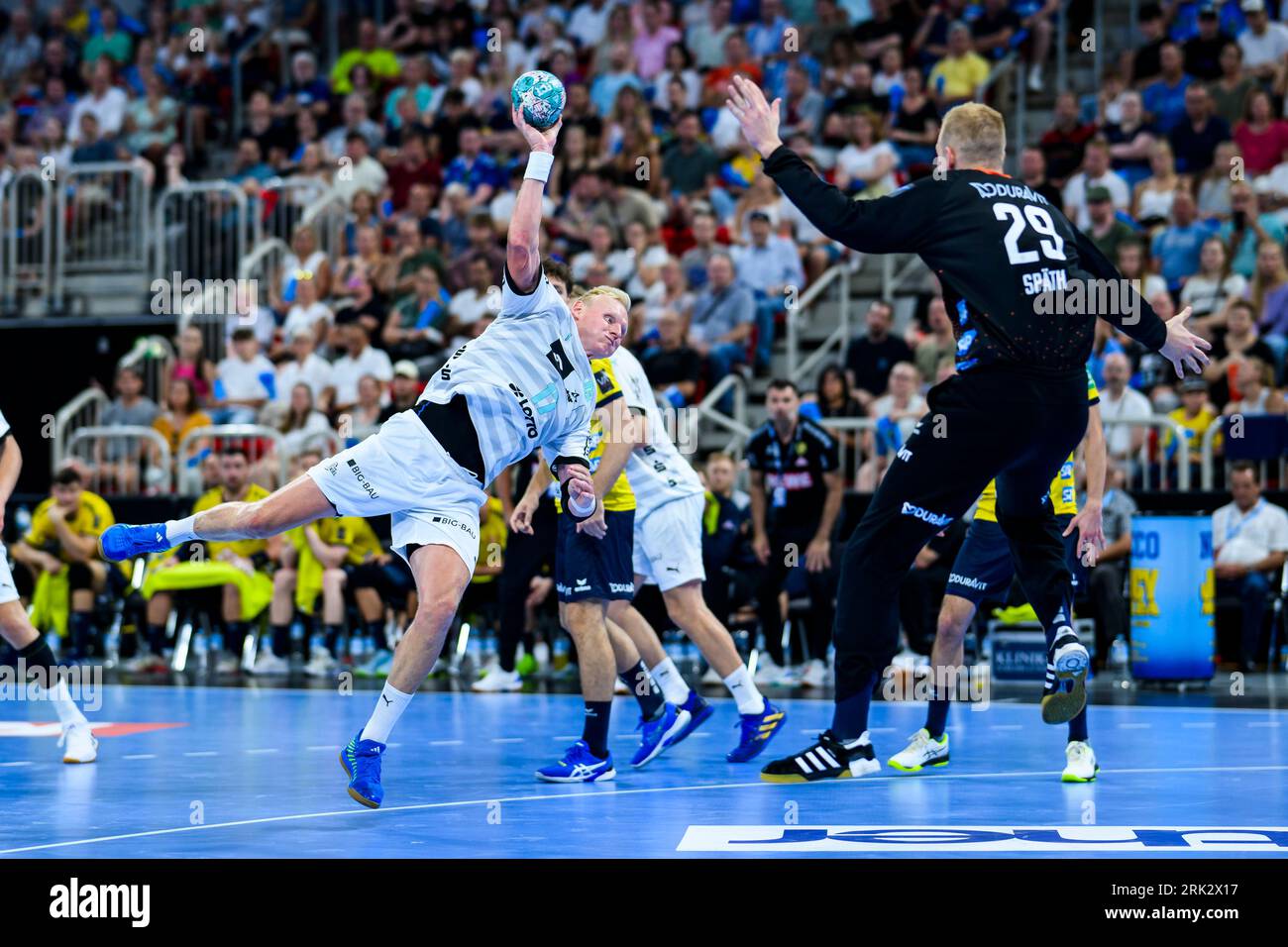 Duesseldorf, Germany. 23rd Aug, 2023. Handball: DHB Supercup, THW Kiel ...