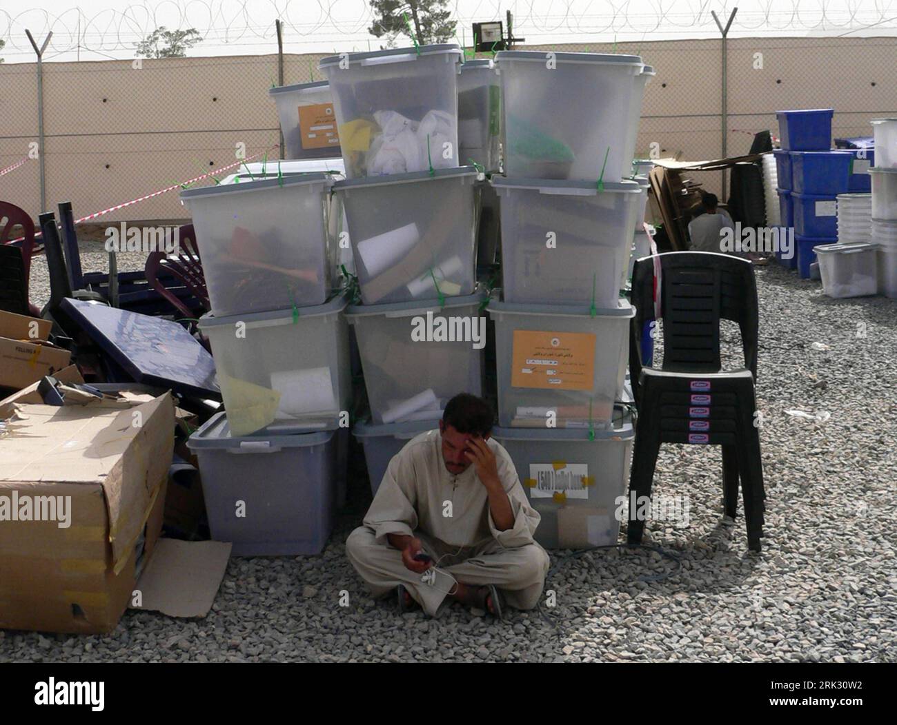 Tran stations hi-res stock photography and images - Alamy