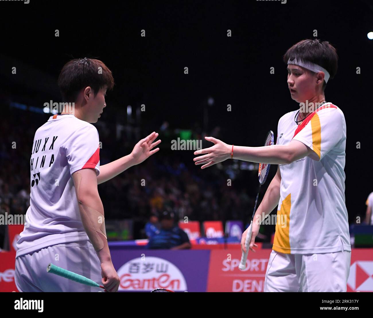 Crystal li hi-res stock photography and images - Alamy