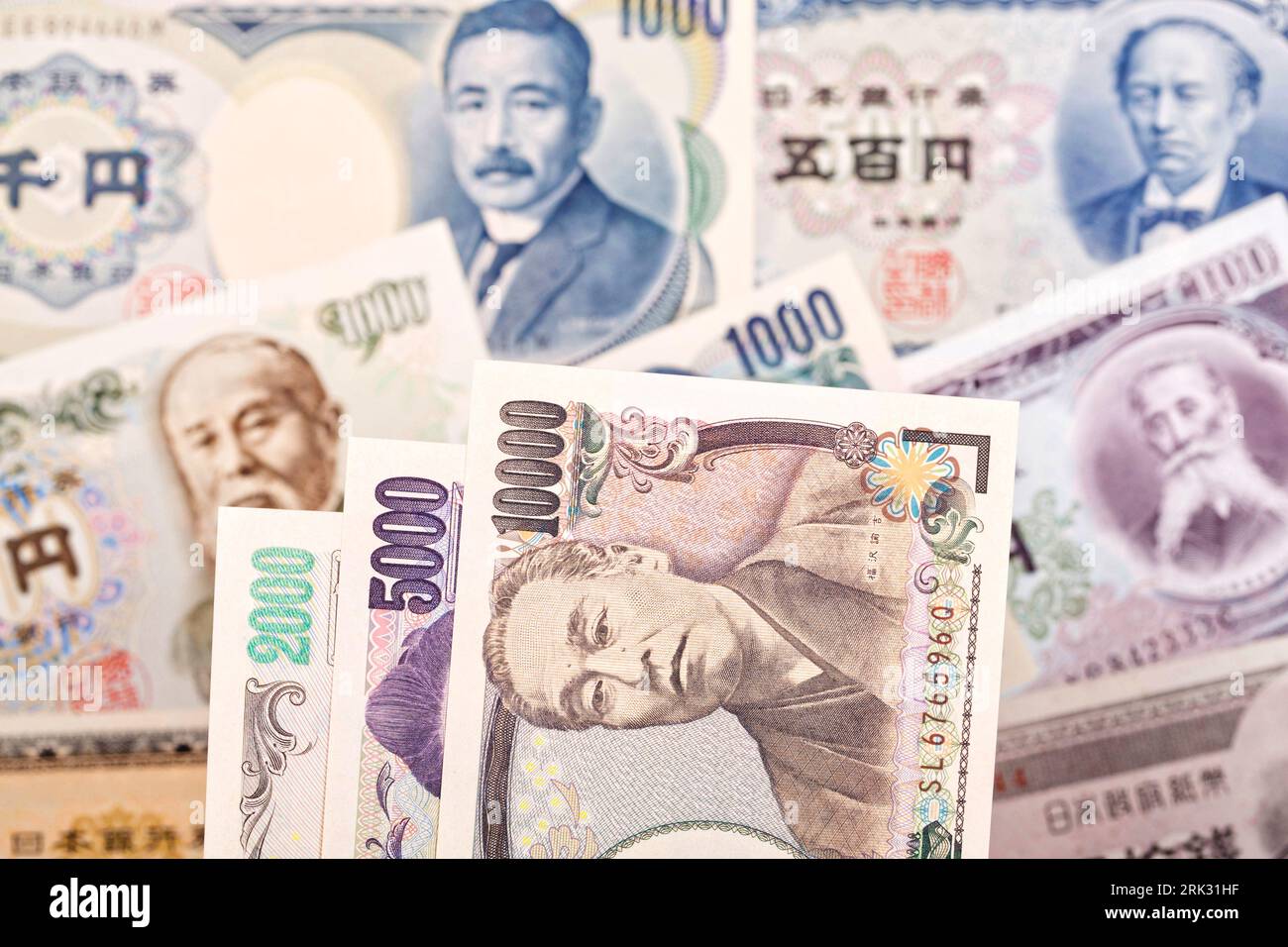 Japanese money - yen a business background Stock Photo - Alamy