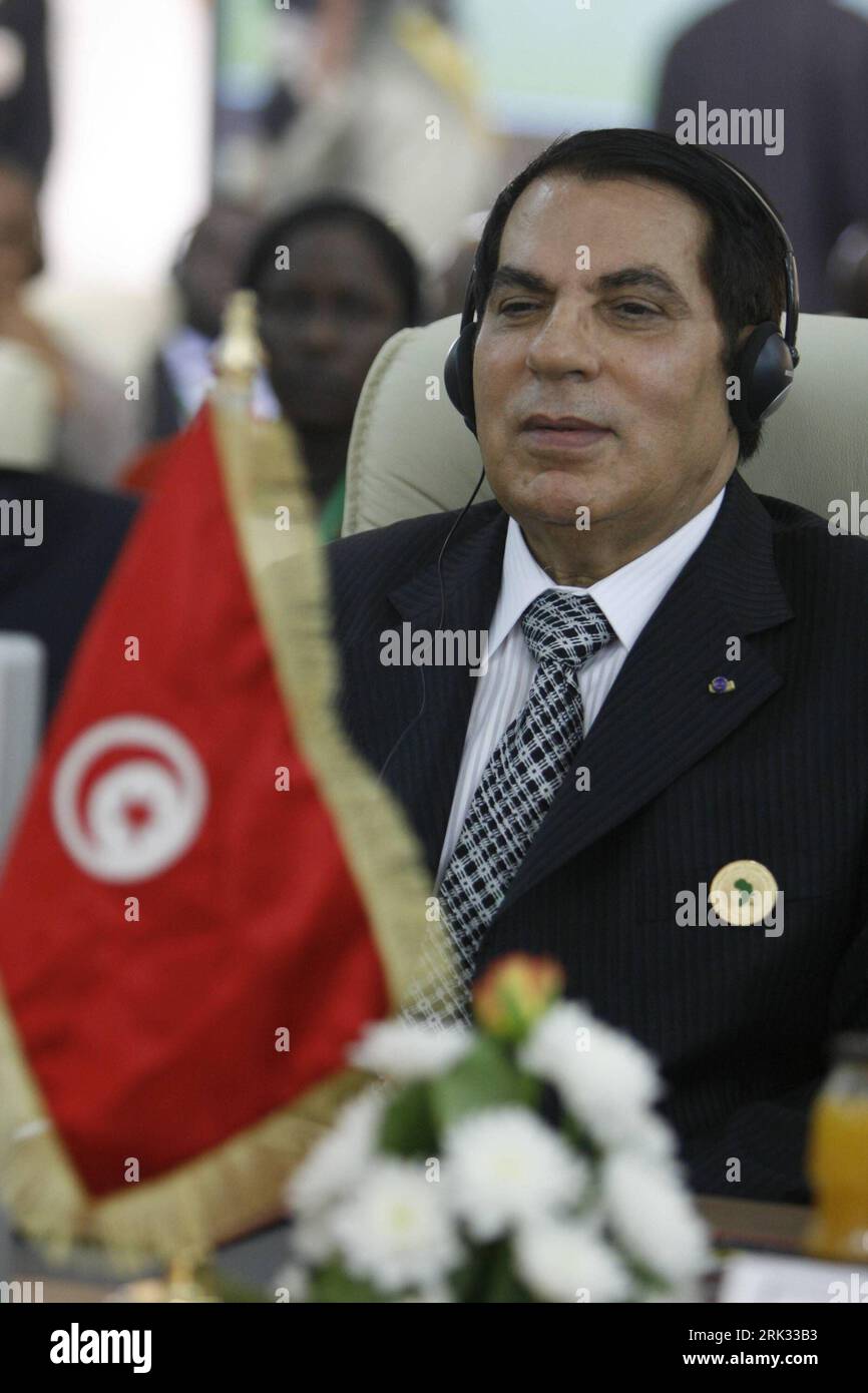 2009 headsof hi-res stock photography and images - Alamy