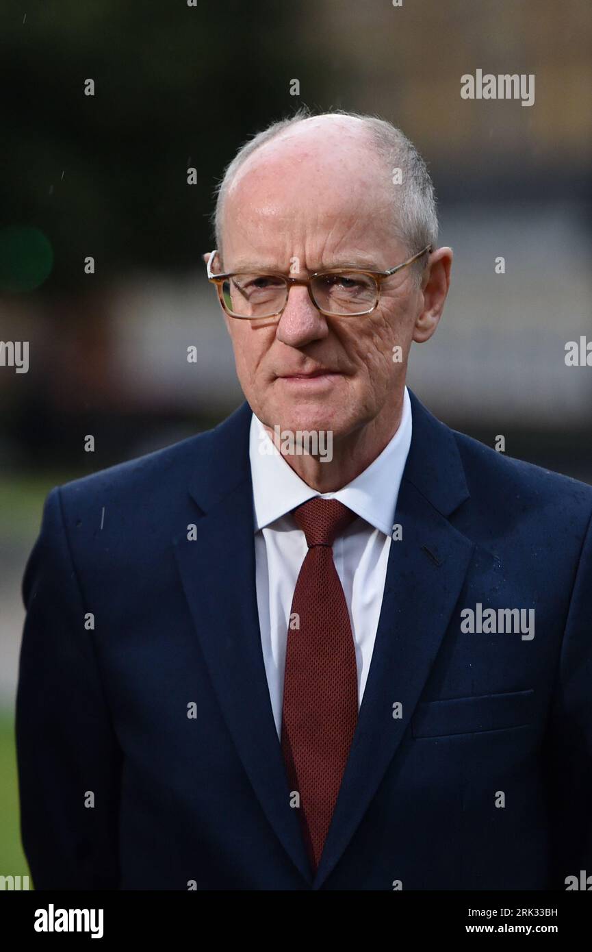 Nick gibb school hi-res stock photography and images - Alamy