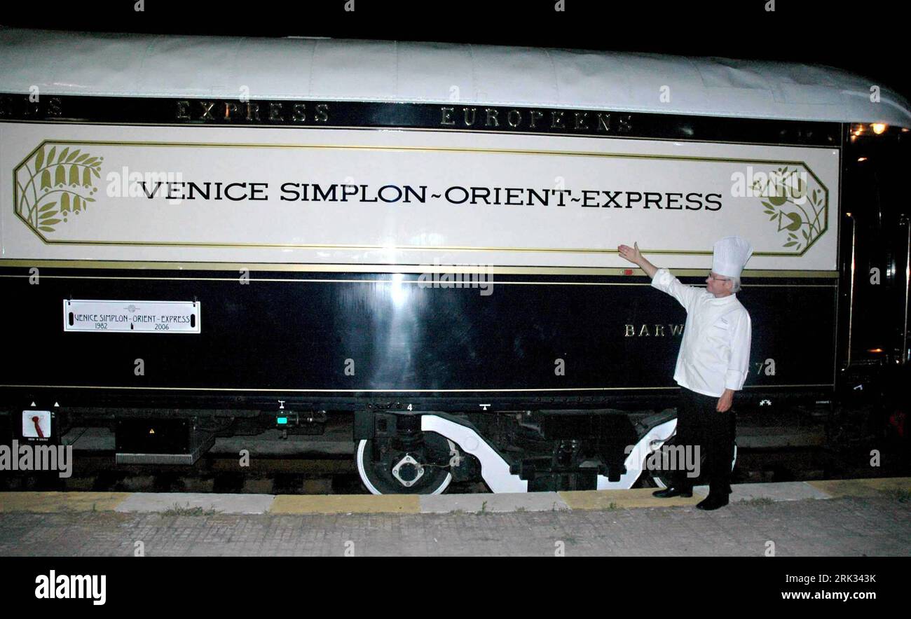 Railway express agency hi-res stock photography and images - Alamy