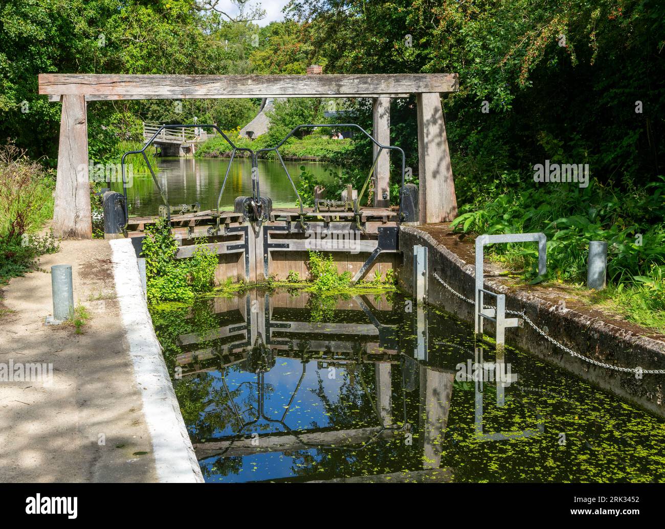 River Stour lock and lock-gate at Flatford Mill, East Bergholt, Suffolk ...