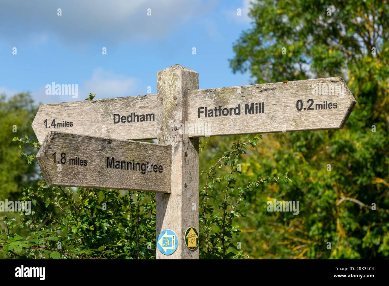 Wooden distance direction signpost, Flatford, East Bergholt, Suffolk ...