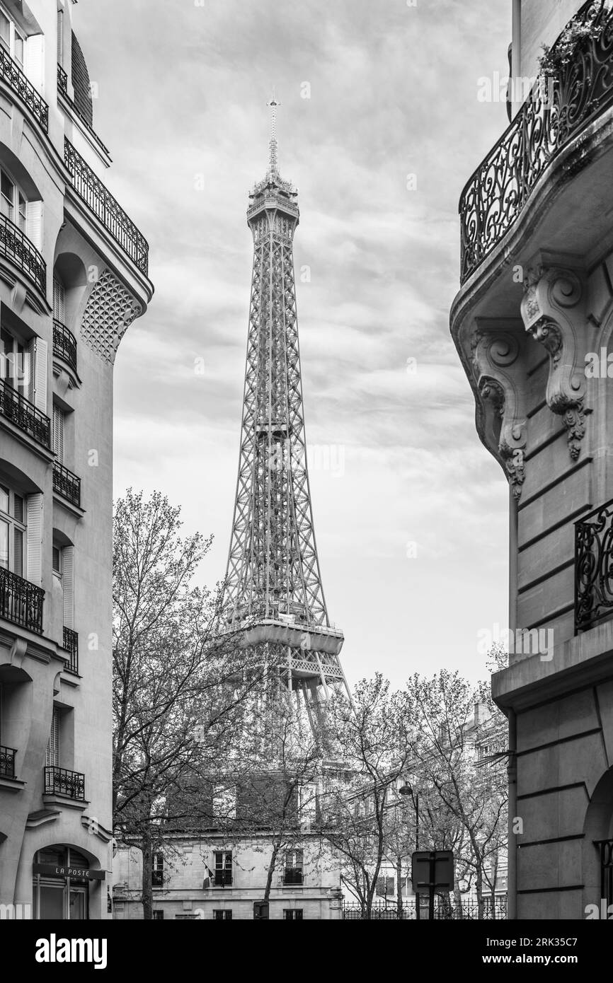 Elegant landmark Black and White Stock Photos & Images - Alamy