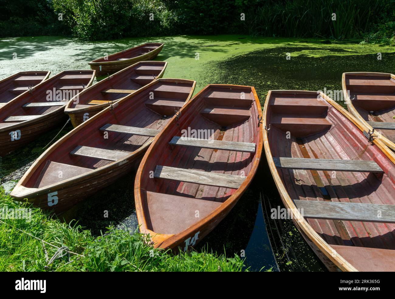 Flatford mill row boat hi-res stock photography and images - Alamy