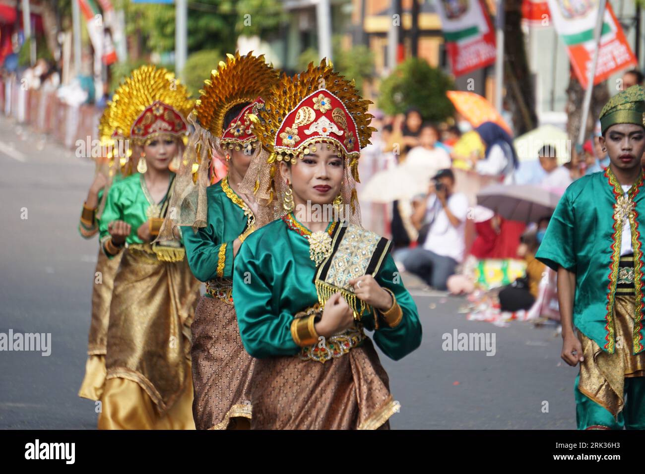 Zapin melayu dance from Riau at BEN Carnival. Zapin comes from the Arabic word "Zafn" which ...