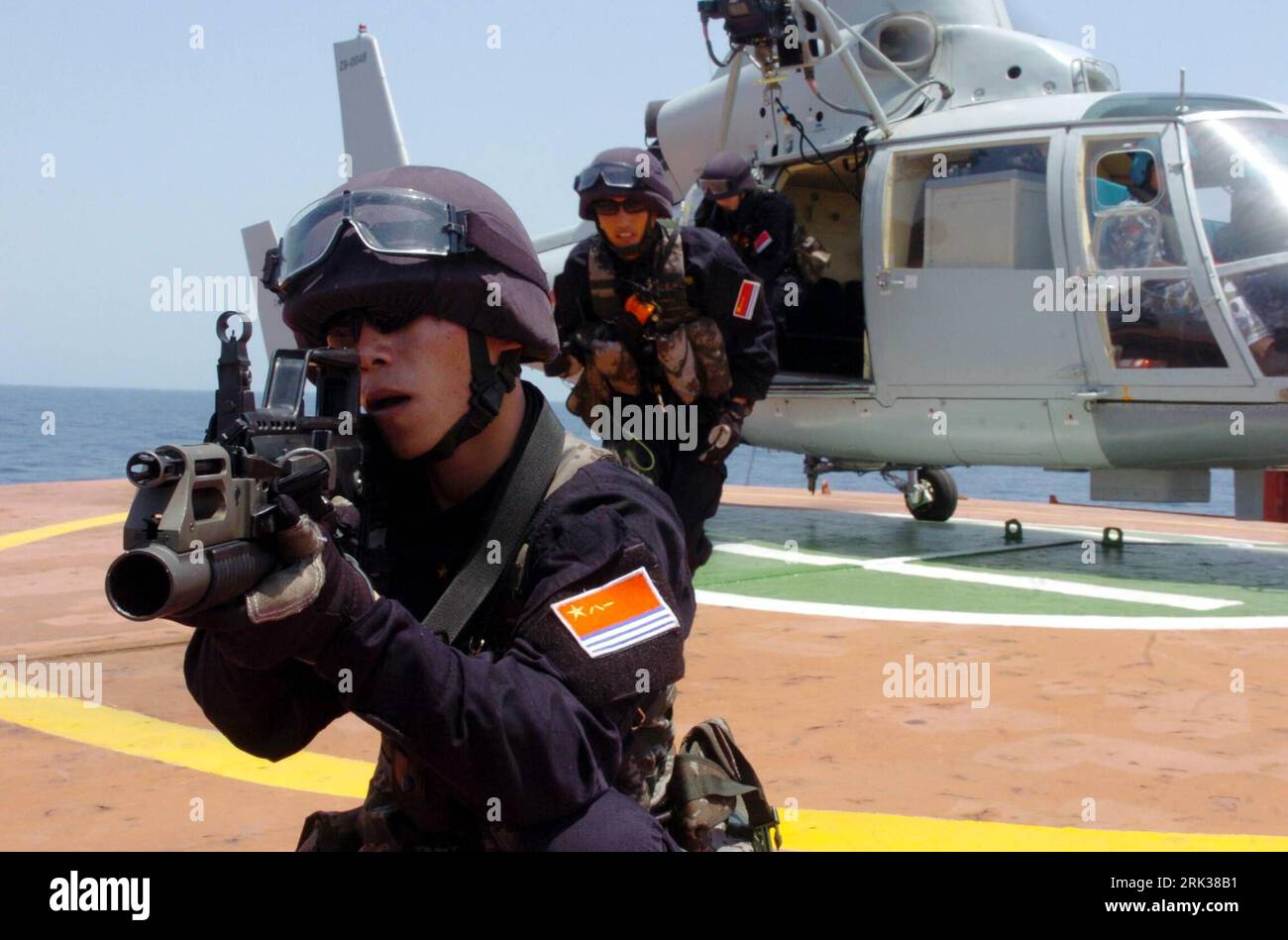 Ship positions hi-res stock photography and images - Alamy