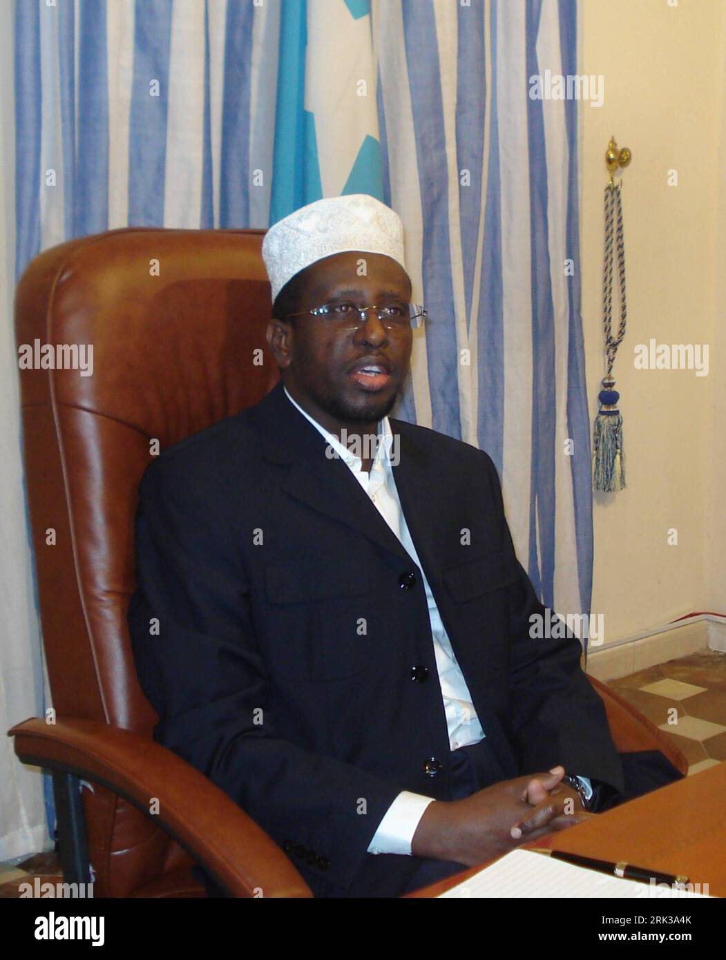 Somali president sheikh sharif sheikh hi-res stock photography and ...