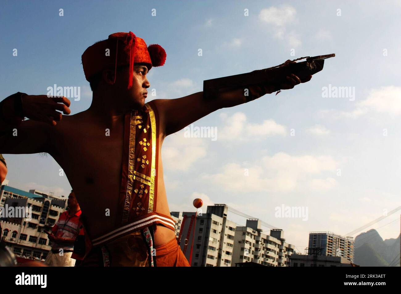 Younster hi-res stock photography and images - Alamy